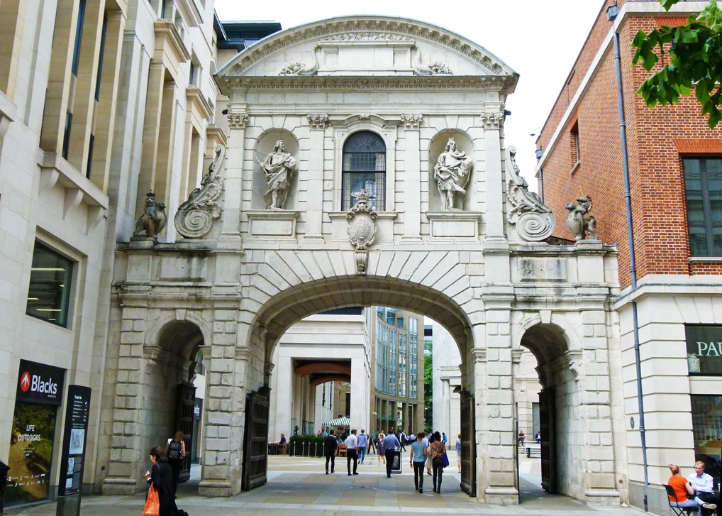 Temple Bar Gate - A Bit About Britain